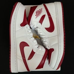 Jordan | Shoes | Nike Air Jordan Mid Reverse Chicago | Poshmark